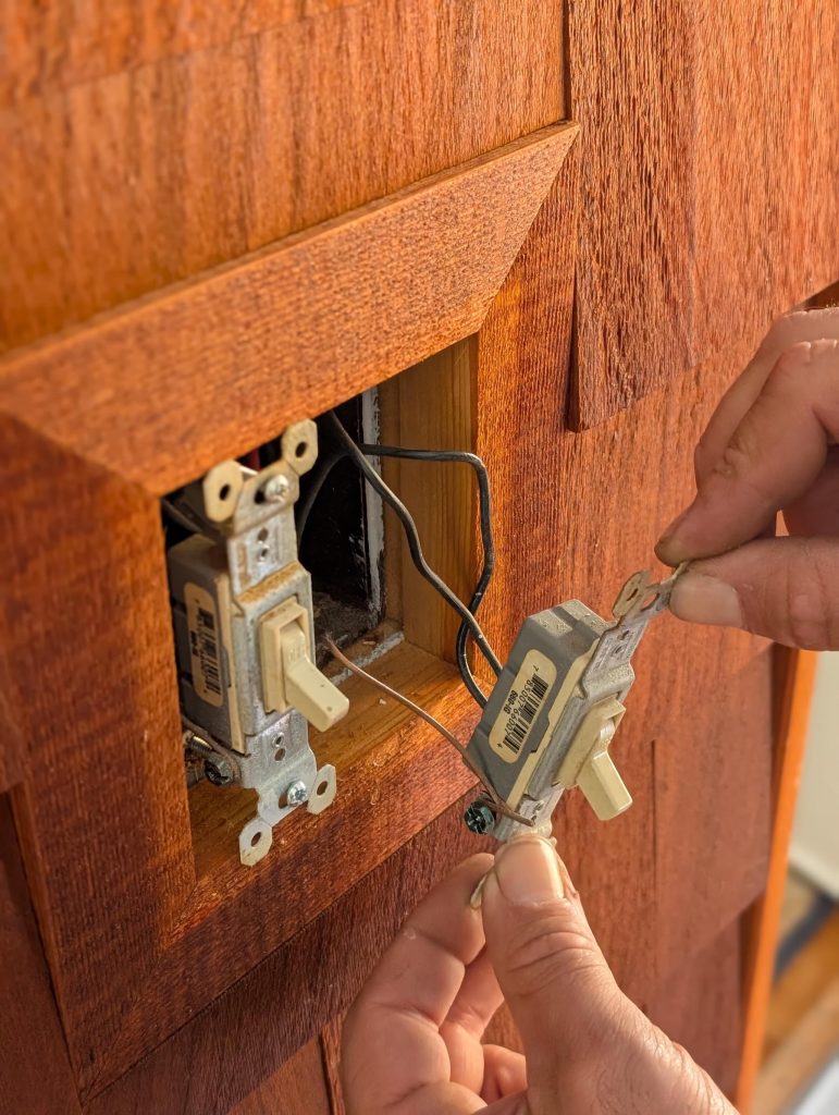 Contractors - Copperline Electric